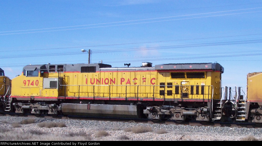 UP 9740 Distribute Power westbound